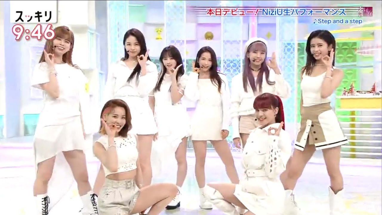 NiziU 「Step and a Step」xスッキリ 2020/12/02 - TKHUNT
