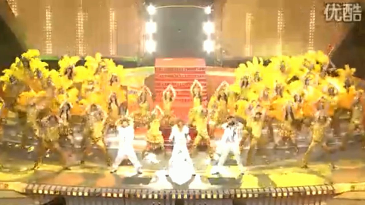 紅白歌合戦の裸みたいなシーンを逆再生してみた（DJOZMA・アゲ♂アゲ♂EVERY☆騎士） - TKHUNT