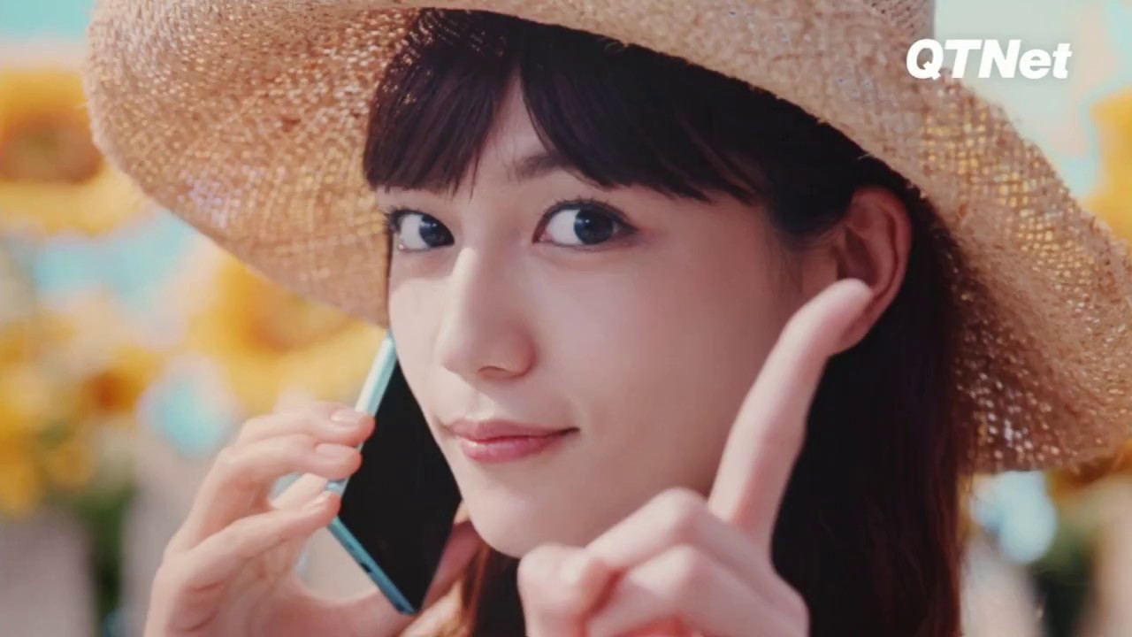 川口春奈 QTモバイル「ひまわり」篇 TVCM - TKHUNT