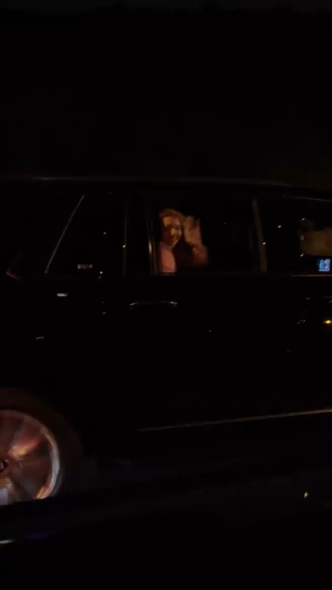 211109 djsnake IG Story Update w / Lisa - TKHUNT