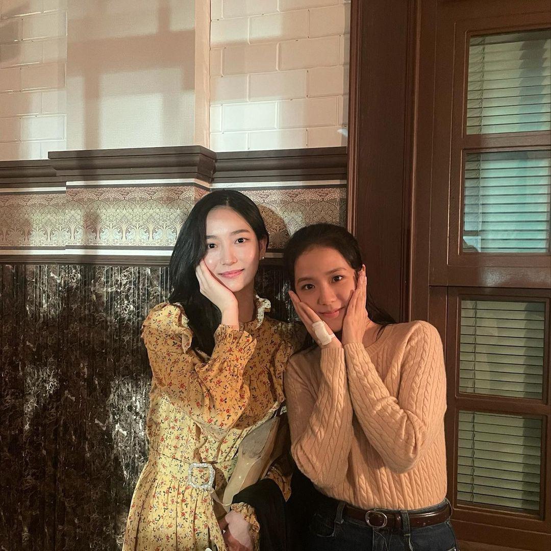 220117 zzang0220 IG Update w / Jisoo - TKHUNT