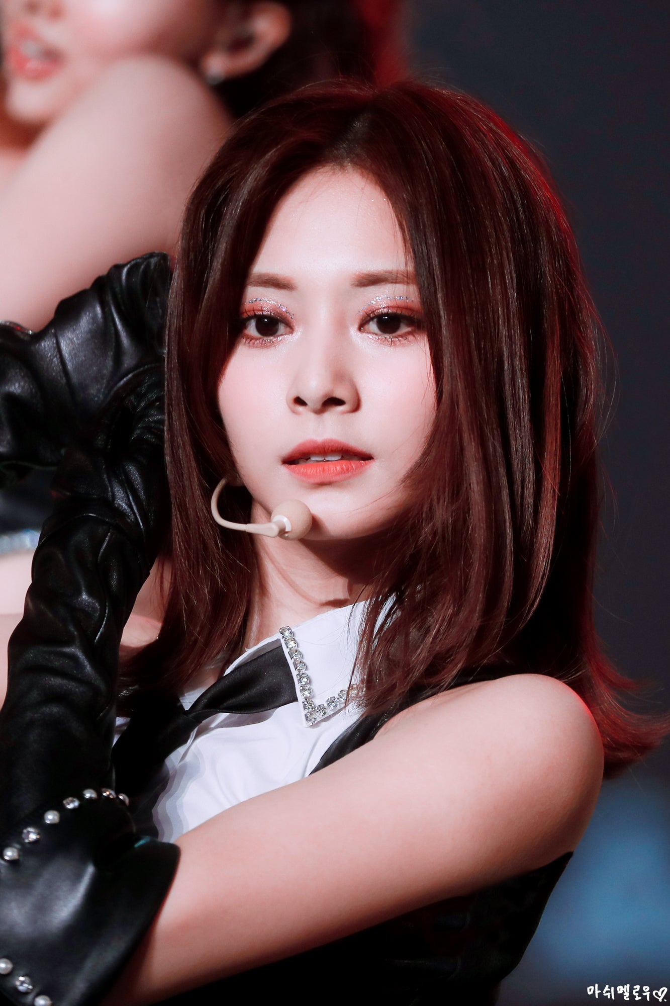 211226 Tzuyu - TKHUNT