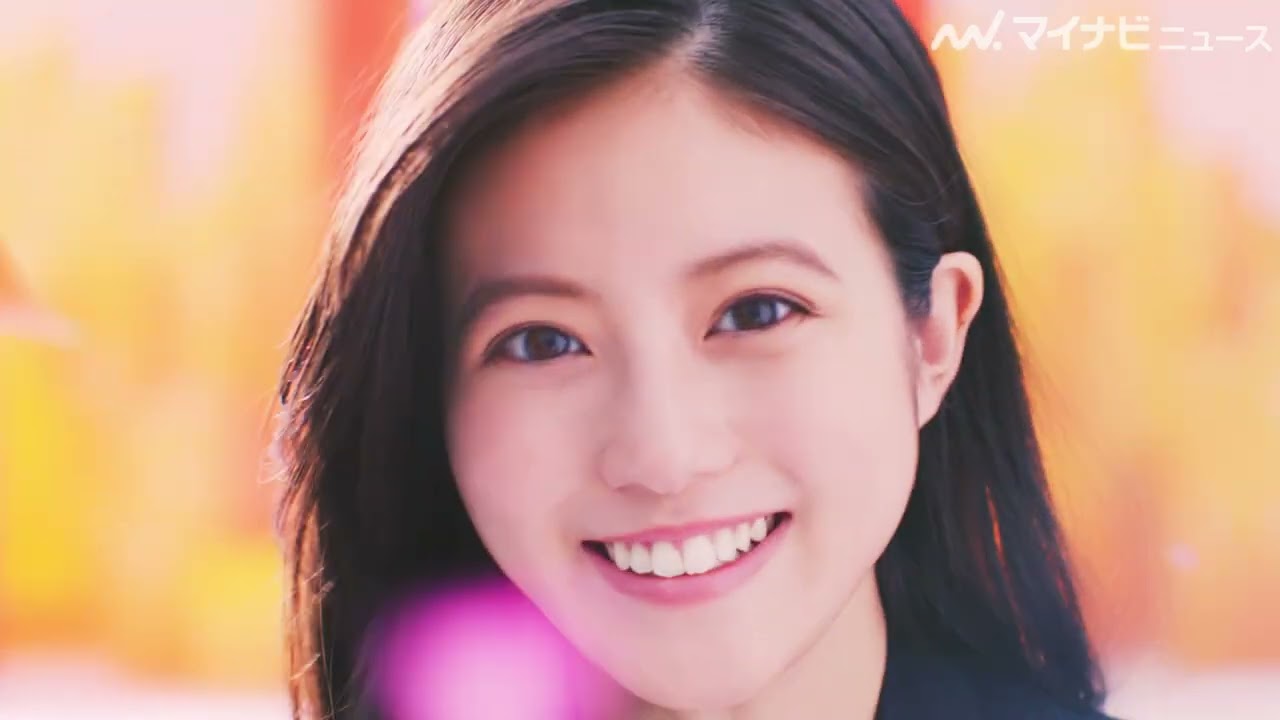 今田美桜、「カワイイ」「マジメ」「オトナ」の3タイプで魅せる！AOKI新CM公開 - TKHUNT