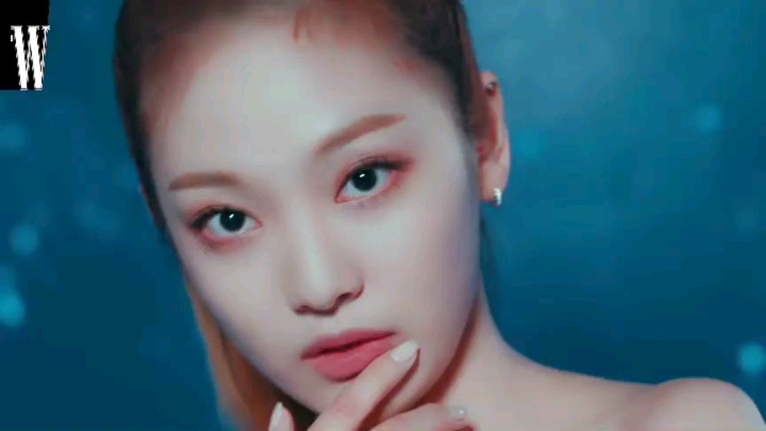 211202 W Korea Instagram update with aespa - TKHUNT