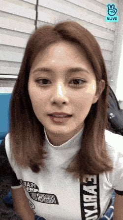 220207 - Pretty Tzuyu - TKHUNT
