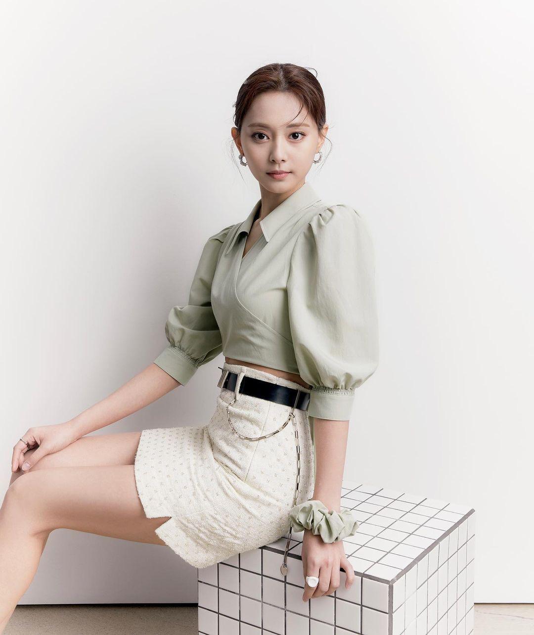 220310 zooc_official Instagram Update - “ZOOC 22 Spring with TZUYU 💕” - TKHUNT