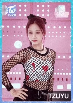 Tzuyu SuperStarJYPライブテーマ（科学者） - TKHUNT