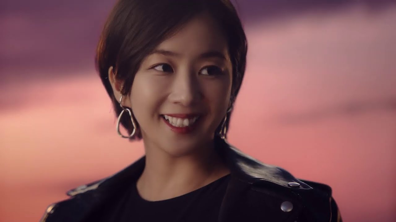 【優香さん出演】トヨタ ヴォクシー新TVCM 親子デート「母と息子」篇（15秒バージョン） - TKHUNT