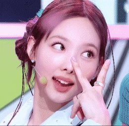 220826 - 美しいナヨン - TKHUNT