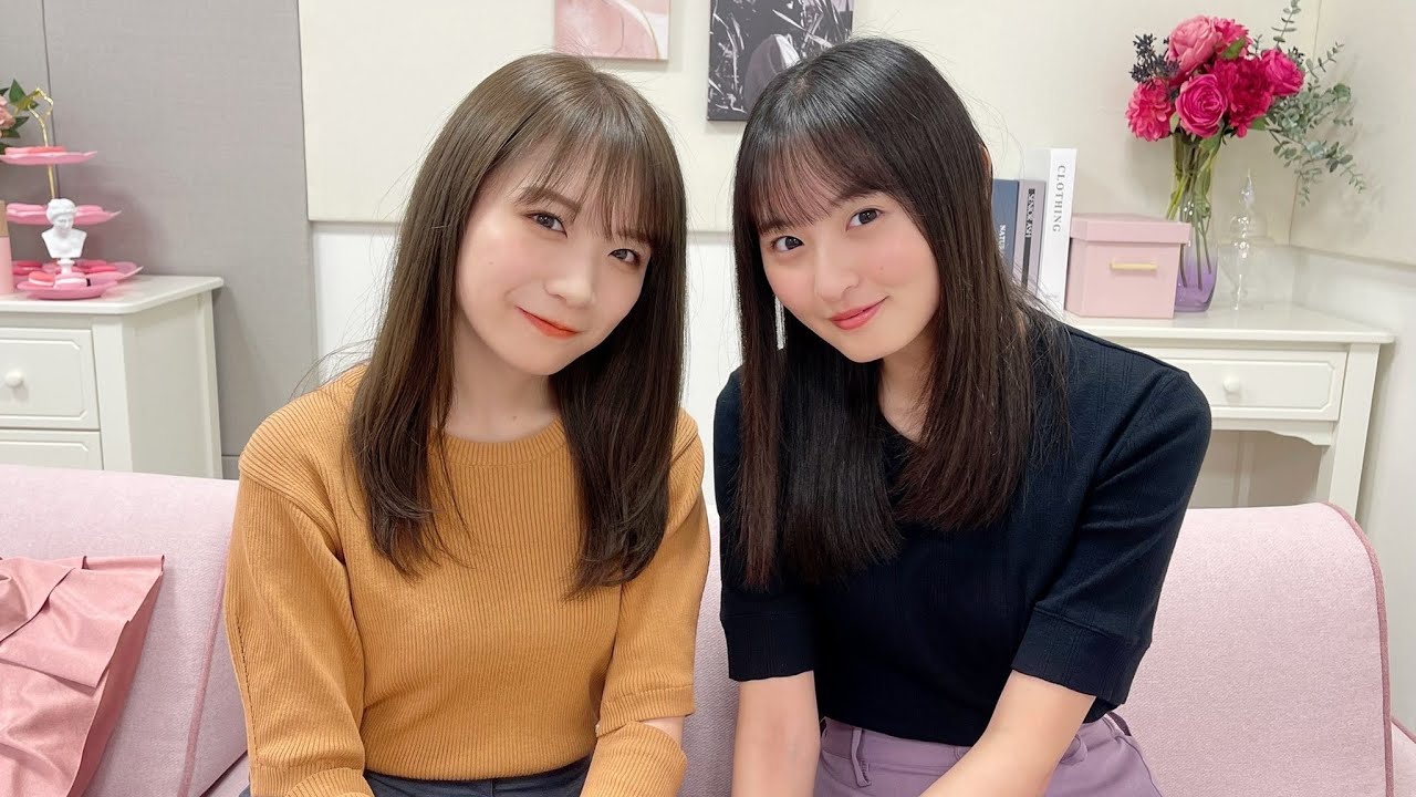 『乃木坂46新聞2022』発売記念SHOWROOM 秋元真夏・遠藤さくら - TKHUNT