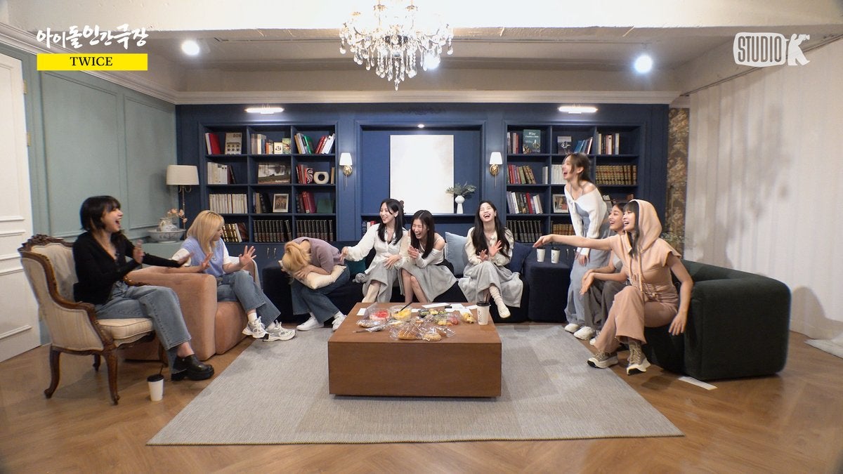 220826 StudioK_twt ツイッター更新 - TWICE on StudioK "アイドル人間劇場" 明日午後 9 時 KST - TKHUNT