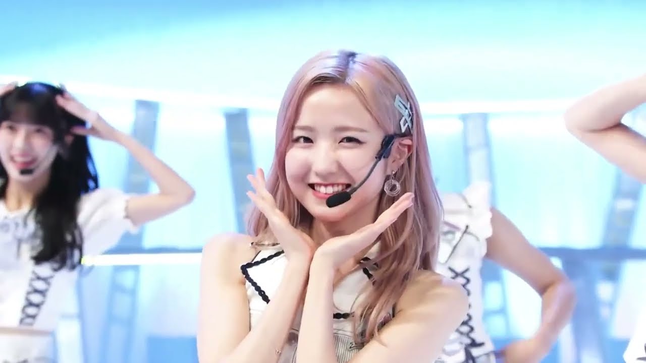 Hisashiburi no Lip Gloss 20221001 AKB - TKHUNT