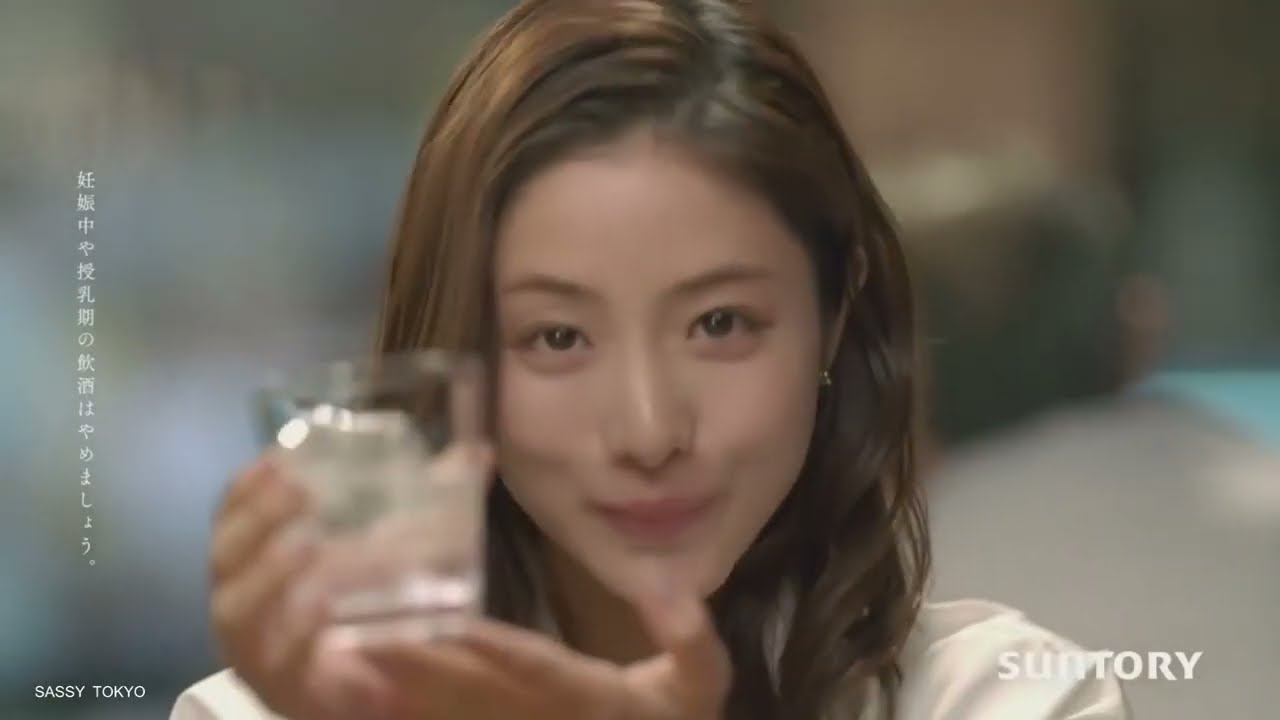 【CM】サントリー ふんわり鏡月 石原 さとみ 男のクリア - TKHUNT