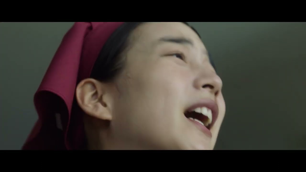 のんが仲居の仕事に奮闘 映画『天間荘の三姉妹』本編映像【2022年10月28日公開】 - TKHUNT