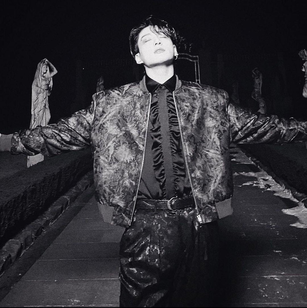 ジョングク IG 投稿 (3) 190822 - TKHUNT