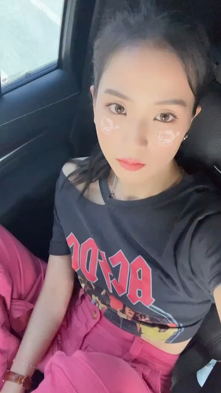 220916 Jisoo IGストーリーアップデート - TKHUNT