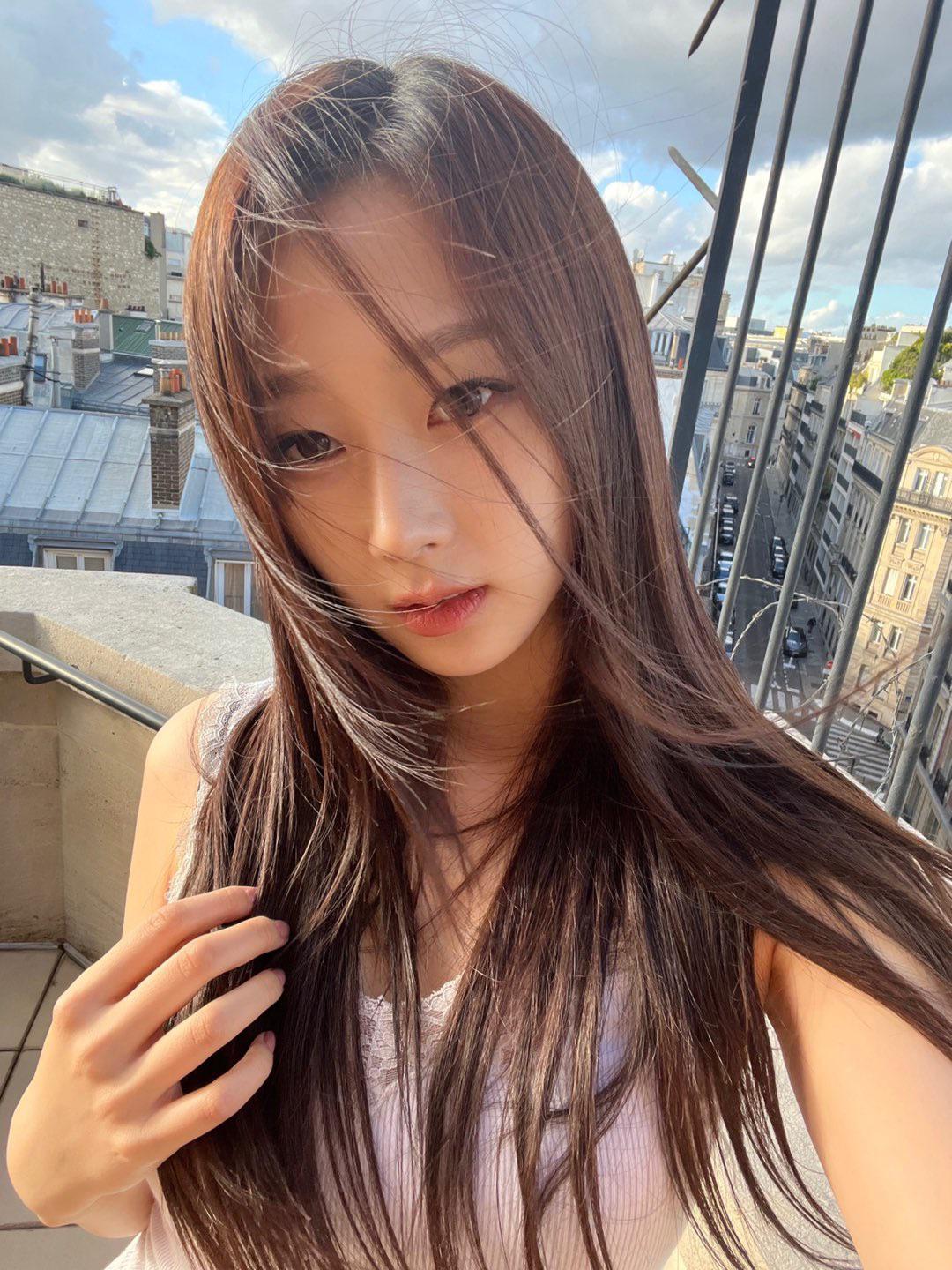 221004 aespa Twitter Update with Giselle 2 - TKHUNT