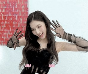 220920 - サナはその日の撮影を終えてとても幸せです - TKHUNT