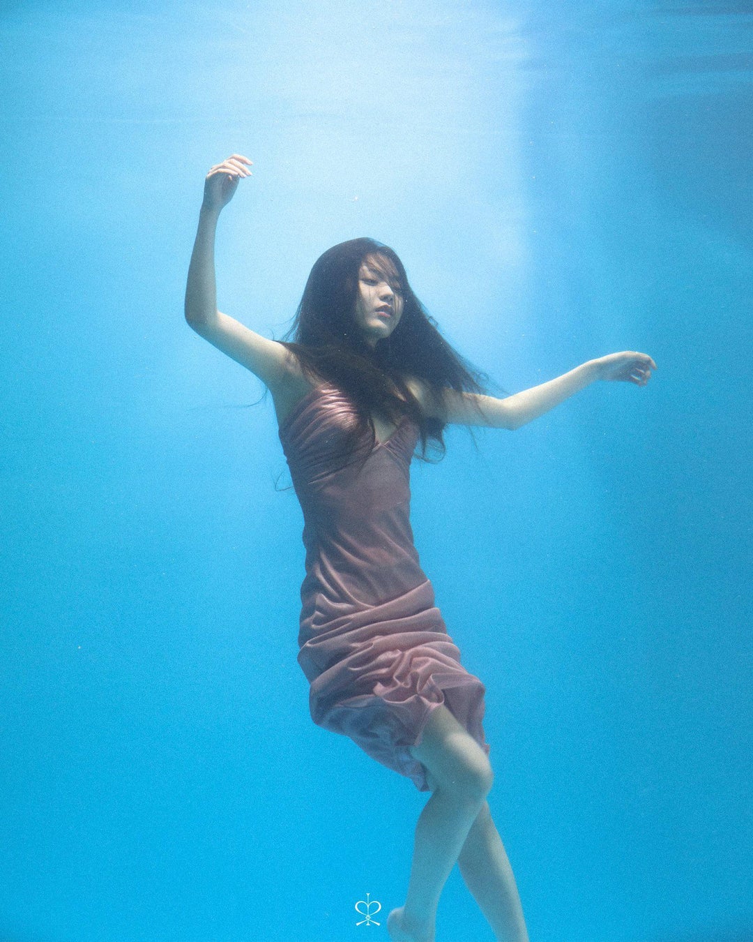 IRRIS - SWIM (ティーザーイメージ - IL) - TKHUNT