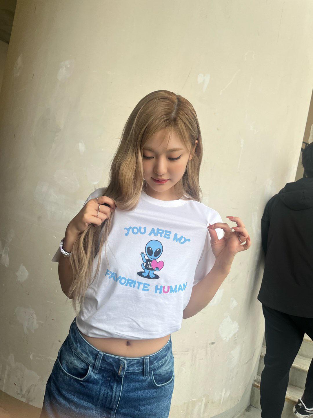 221005 aespa Twitter Update with Ningning 2 - TKHUNT