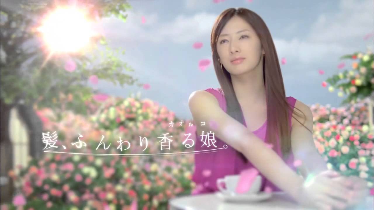 120205 北川景子 Kanebo SALA 「ふんわり香る娘」篇 CM - TKHUNT