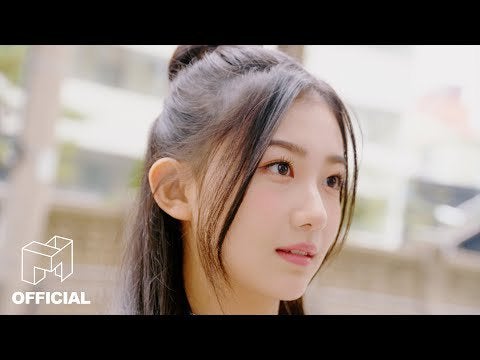 tripleS - 楓（メンバー紹介動画 - S9） - TKHUNT