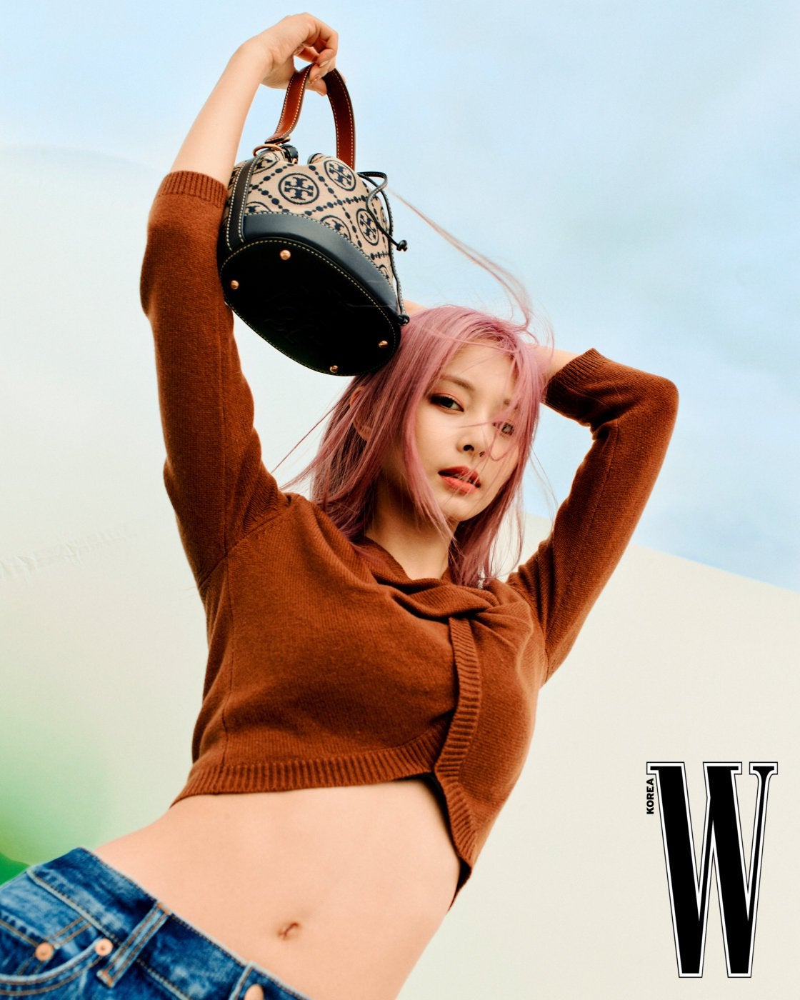 220915 W Korea Site Update - Tzuyu for W Korea x Tory Burch 画報 - TKHUNT