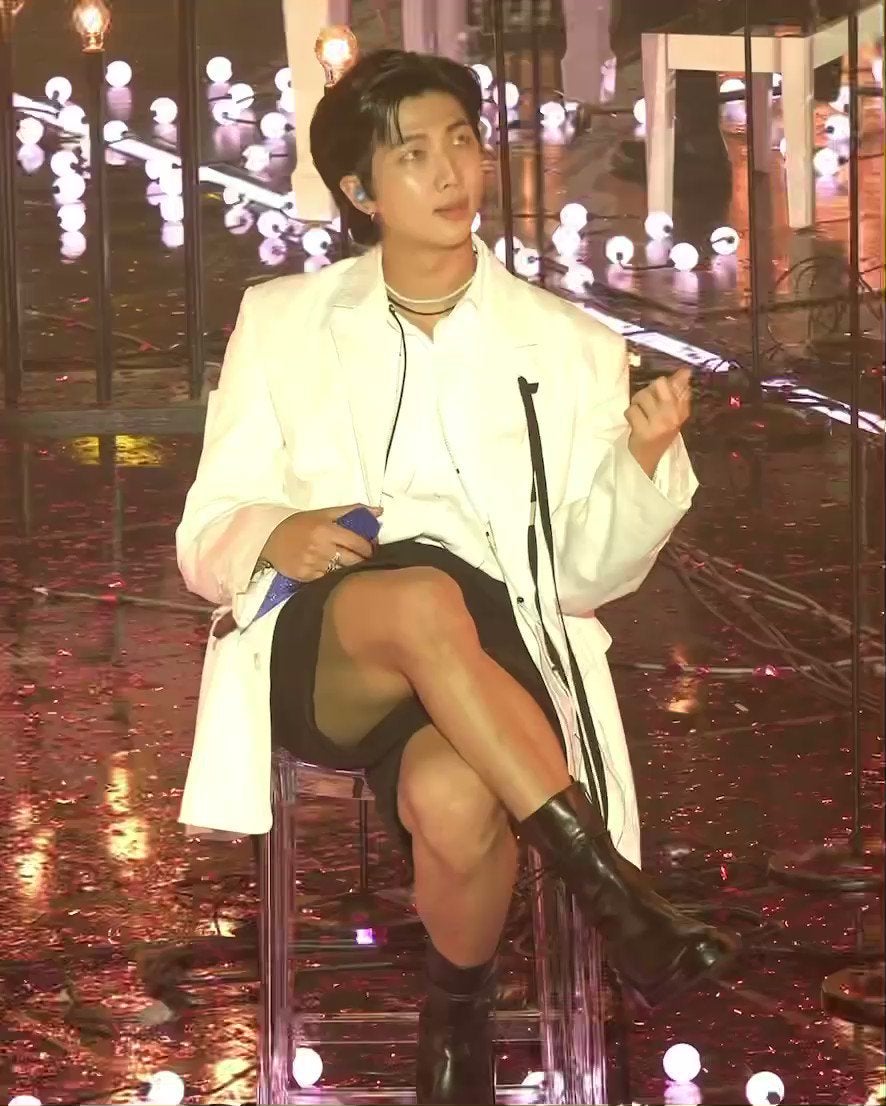 うわぁ…太もも… - TKHUNT