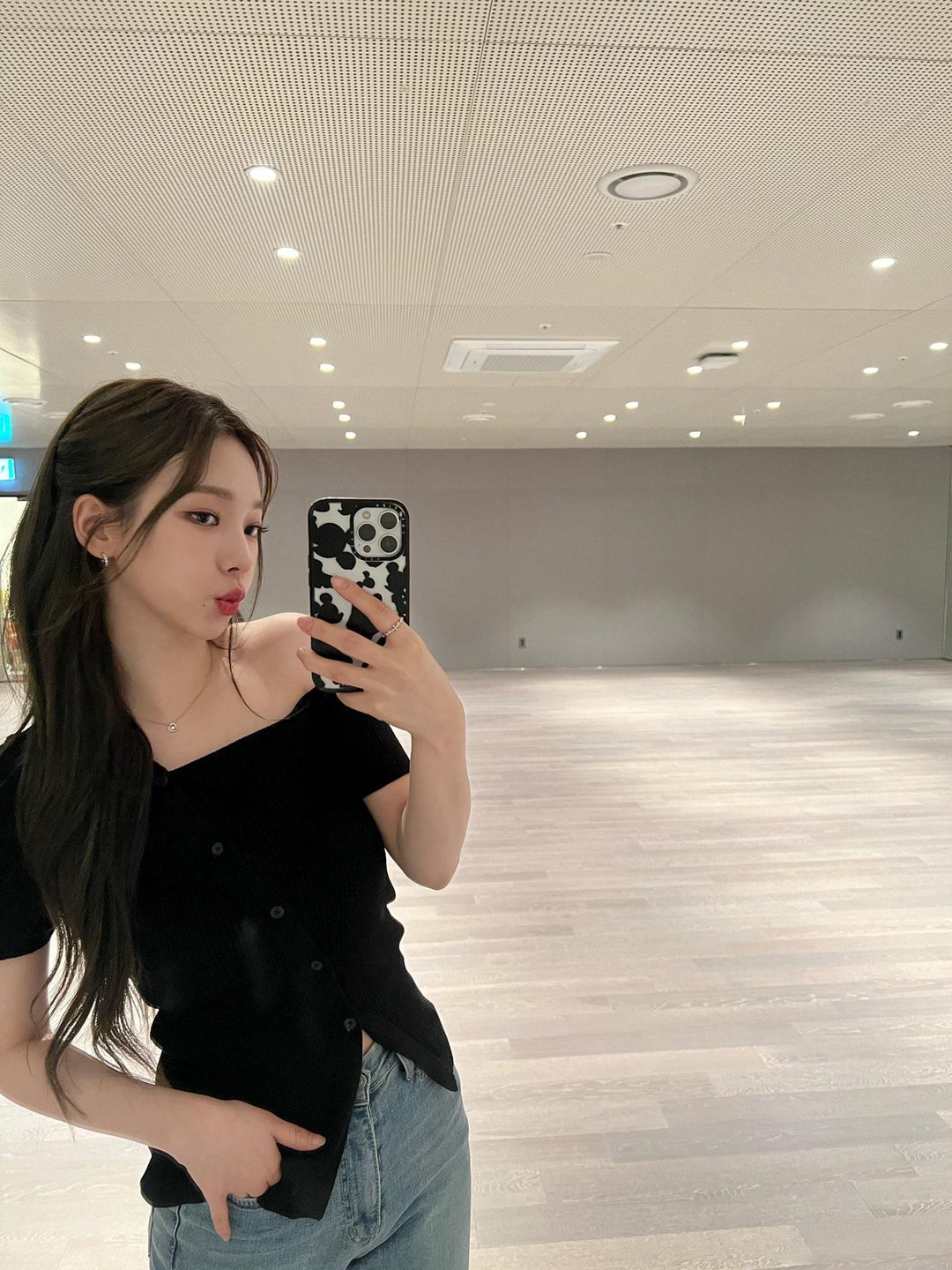 220619 aespa カリーナの Twitter アップデート - TKHUNT