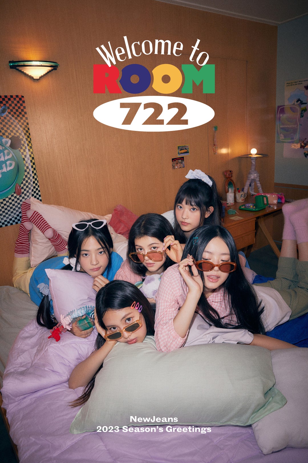 NewJeans - 2023 Season's Greetings: Welcome to ROOM 722 (プレビュー写真 1) - TKHUNT