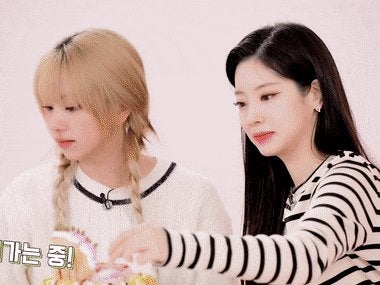 221107 - ダヒョンとチェヨン - TKHUNT