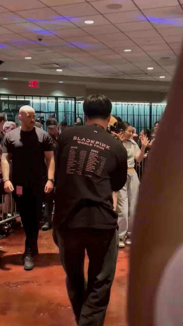 221025 BLACKPINK ワールドツアー [BORN PINK] in ダラス D1 お見送り - TKHUNT