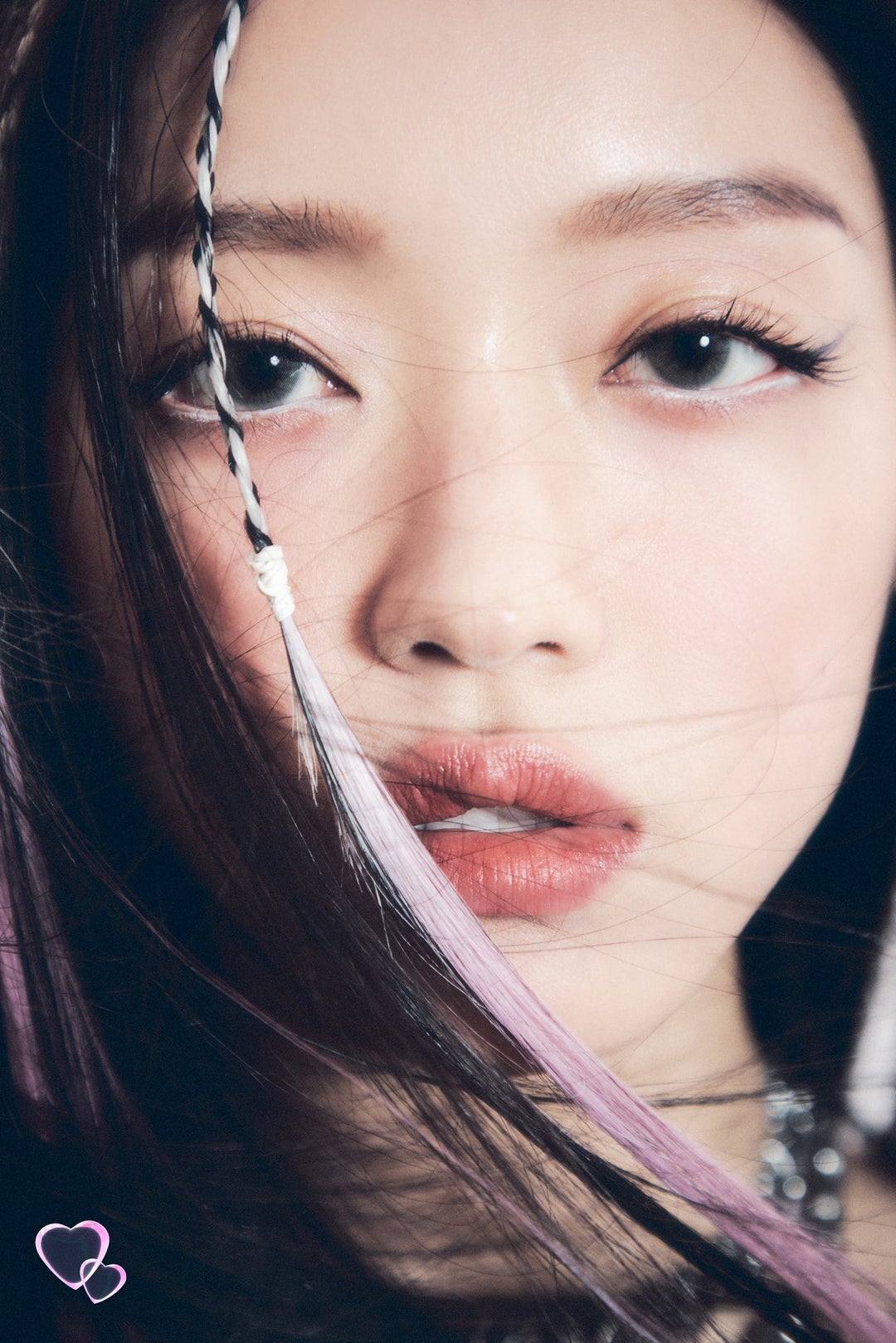 Oh My Girl YooA - The 2nd Mini Album : SELFISH (ティーザーイメージ2 - I want U babe) - TKHUNT