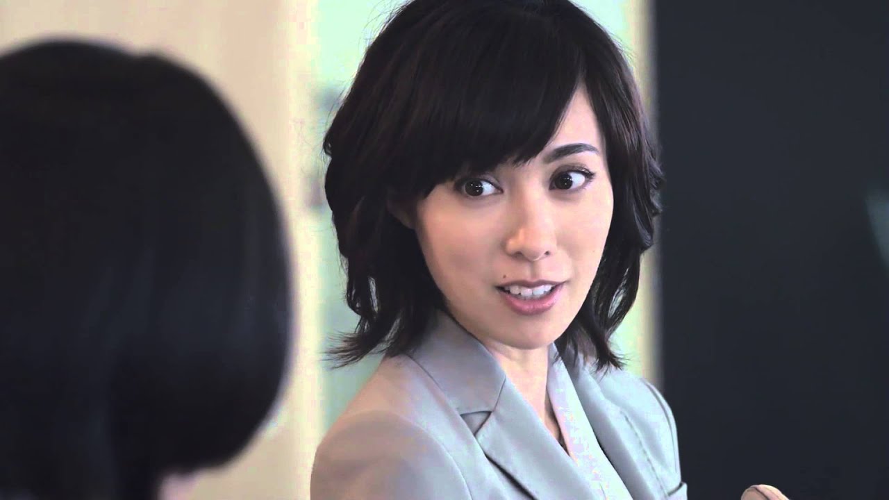 CM 三井住友VISAカード 「新入社員・初出社」吹石一恵 - TKHUNT