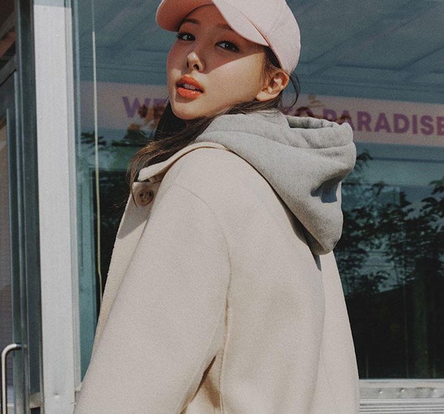 221102 olivedesolive サイト更新 - OLIVE DES OLIVE X NAYEON - TKHUNT