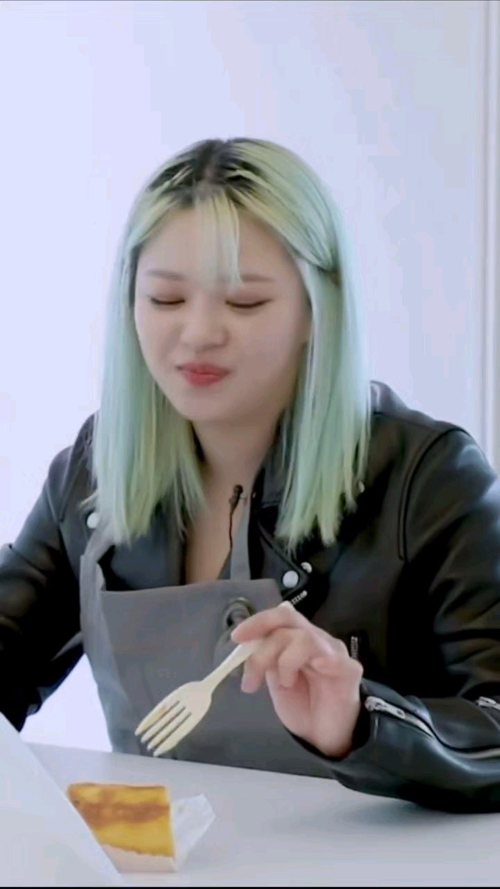 ジョンヨン＆ダヒョン - TKHUNT