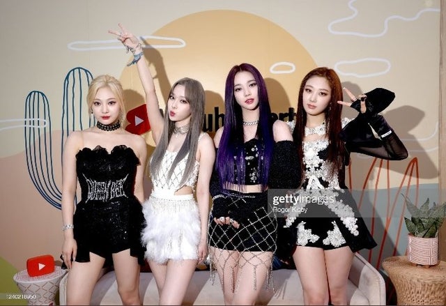 220425 aespa は、Coachella 2022 の週末 2 に YouTube アーティスト ラウンジに出席します。 - TKHUNT