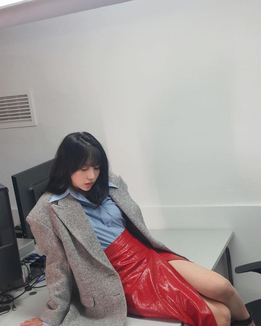 221026 ミナ Instagram Update - “@cosmopolitankorea” - TKHUNT