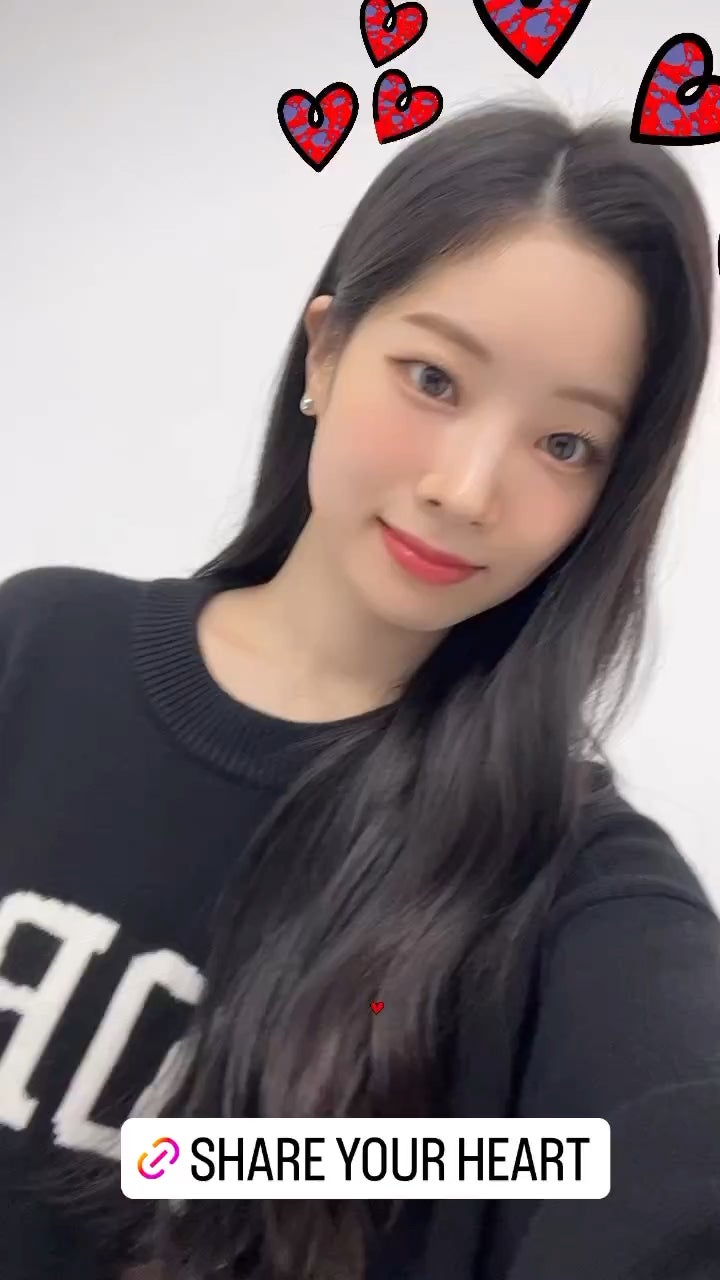 221025 Dahyun Instagram ストーリー更新 - Beautiful Dahyun - TKHUNT