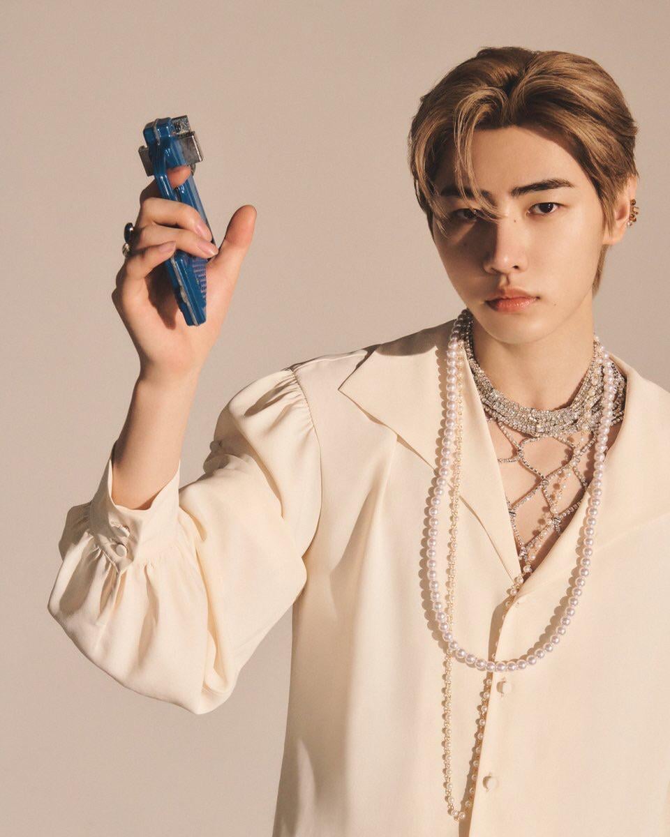 221011 ENHYPEN - Japan 1st Full Album 'SADAME' (コンセプトフォト - WILL Ver. (ソンフン、スヌー、ニキ)) - TKHUNT