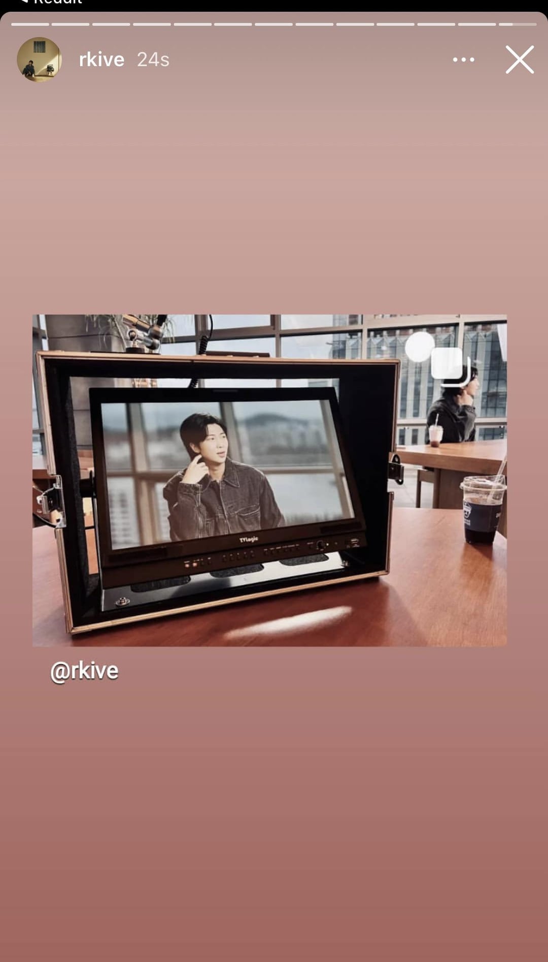 ナムジュンIGストーリー041222 - TKHUNT