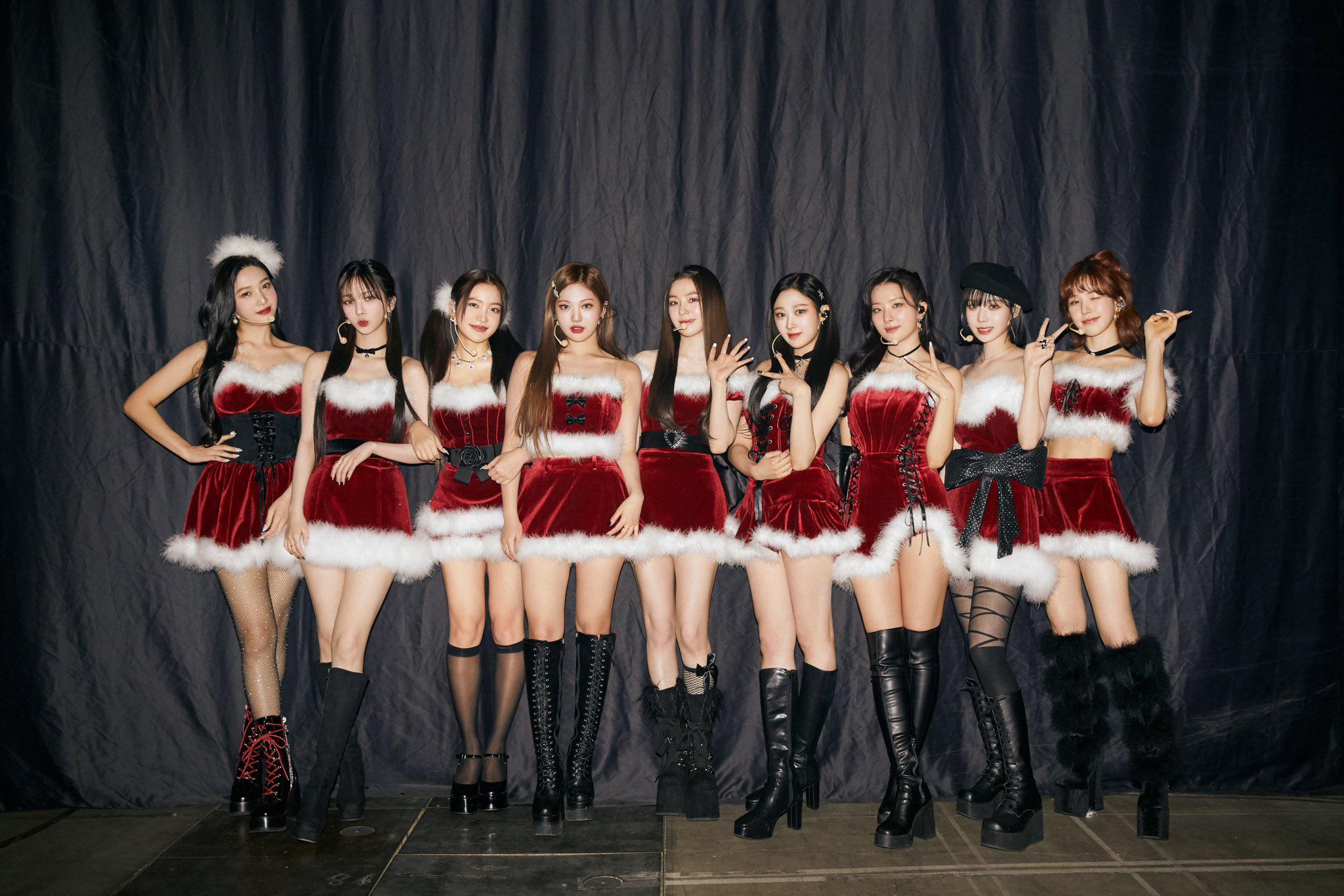 230104 SMTOWN Twitter Update - #BeautifulChristmas #RedVelvet #aespa 📸 at SMTOWN LIVE 2023 ...