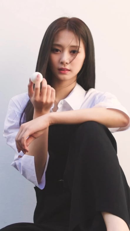 230223zooc_official ツウィのインスタグラム更新 - 23 SPRING「The Air Composition」 - TKHUNT