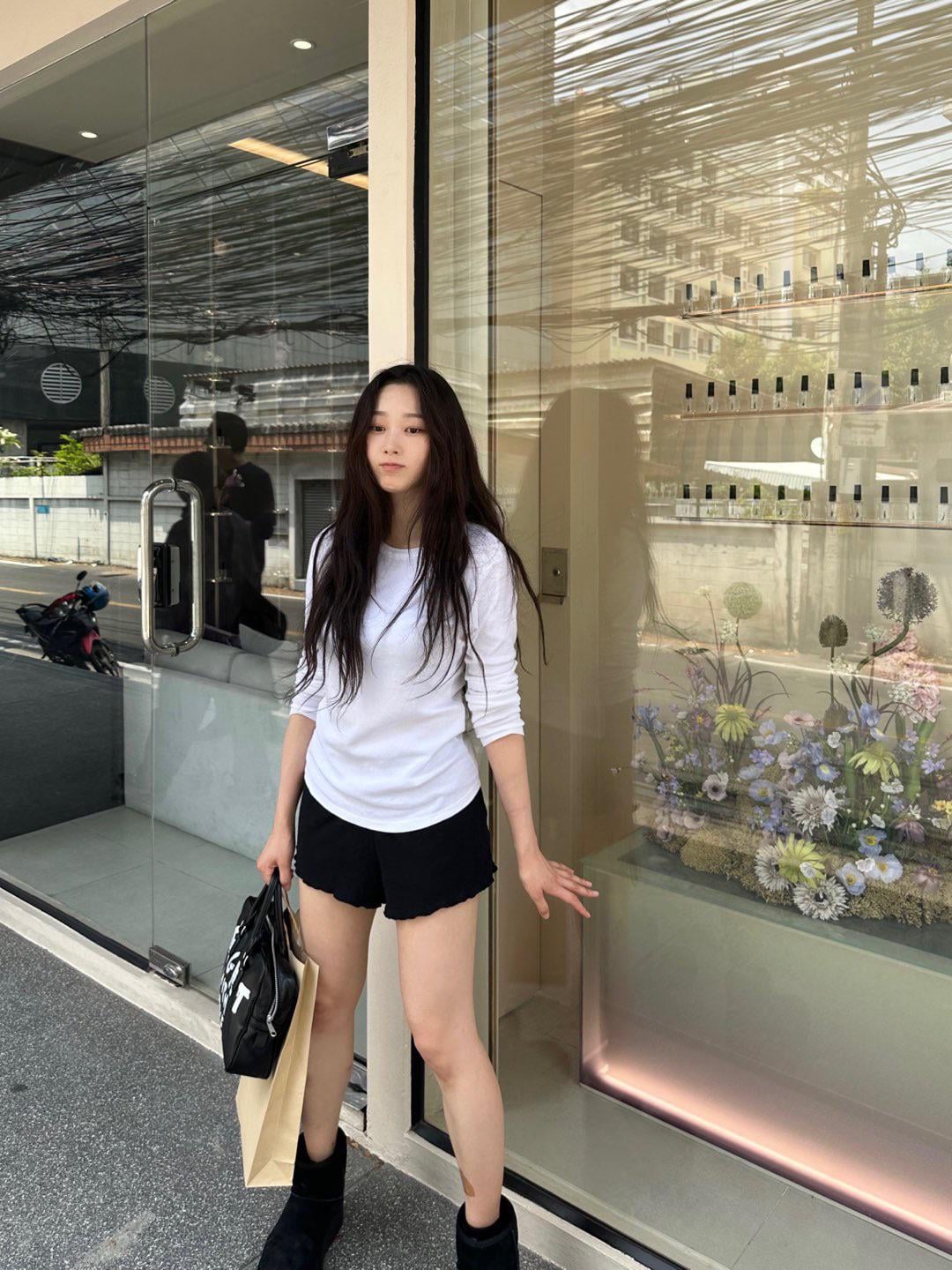 230325 aespa ジゼルの Twitter アップデート (2) - TKHUNT