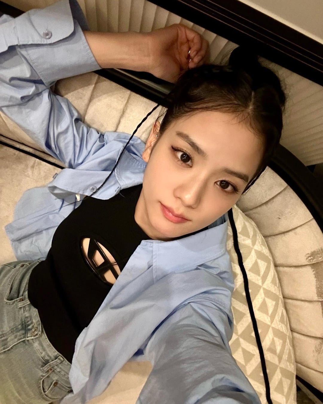 230802 Jisoo IG Update - TKHUNT