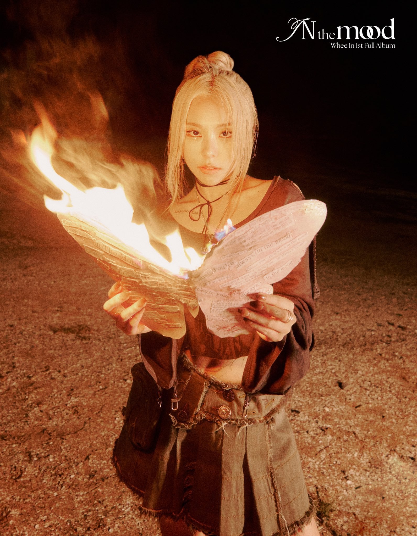 MAMAMOO フィイン - The 1st Full Album : IN The Mood (コンセプトイメージ #1 - Wine ver.) - TKHUNT