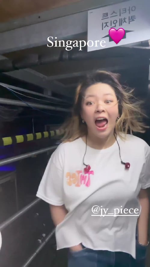 230904 Momo & Jeongyeon - TKHUNT