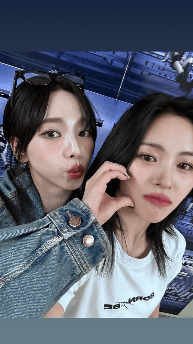 240225 ITZY リュジン、カリーナとインスタグラムストーリー更新 - TKHUNT