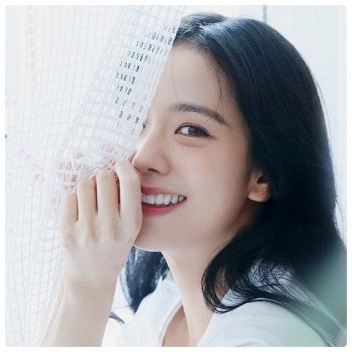 240226 NAVER ニュース: ジス、3月にBUBBLE（ファンとのプライベートメッセージングアプリ）を正式オープン - TKHUNT