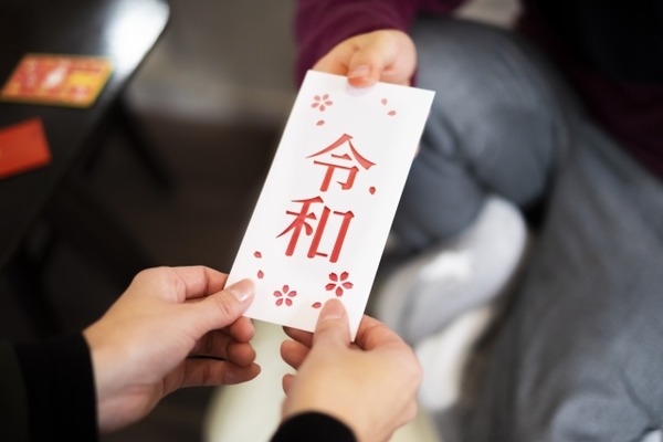 【画像】令和の40歳と昭和の40歳が別物すぎるwwwwwwwww - TKHUNT